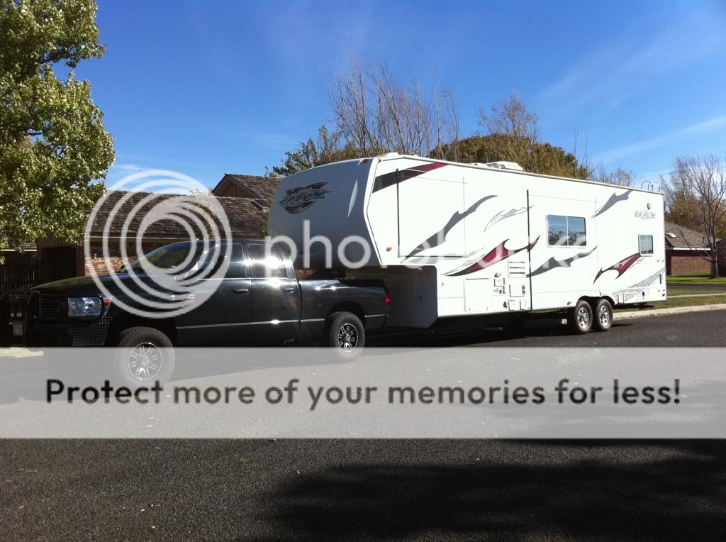 2008 Toyhauler...Razor made by Heartland. 36' | Pirate 4x4